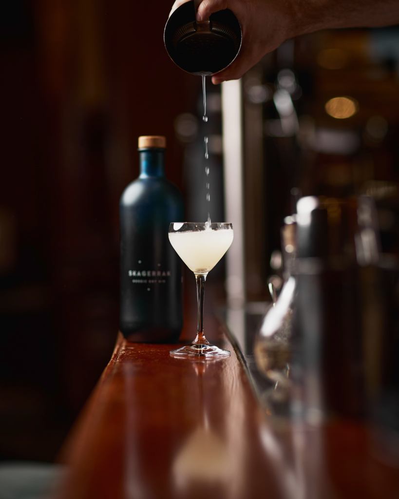 Skagerak Gin med tang fra Vestlandet! - TRUDE HELÉN HOLE