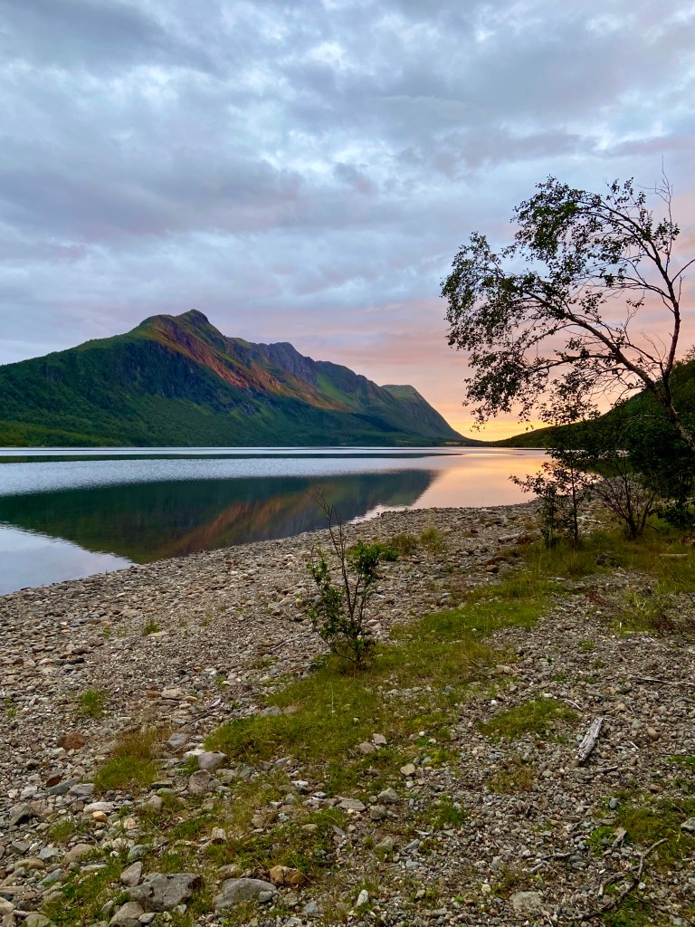 Kaostilstander i Europa - ta sommerferien i Norge - TRUDE HELÉN HOLE
